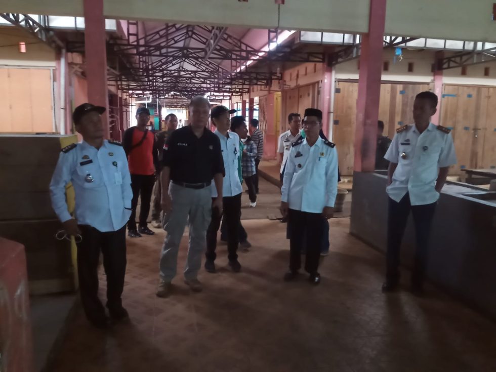 Persiapan Desa Baruga Dalam Rangka Penilaian Adipura 2022 | BARUGA